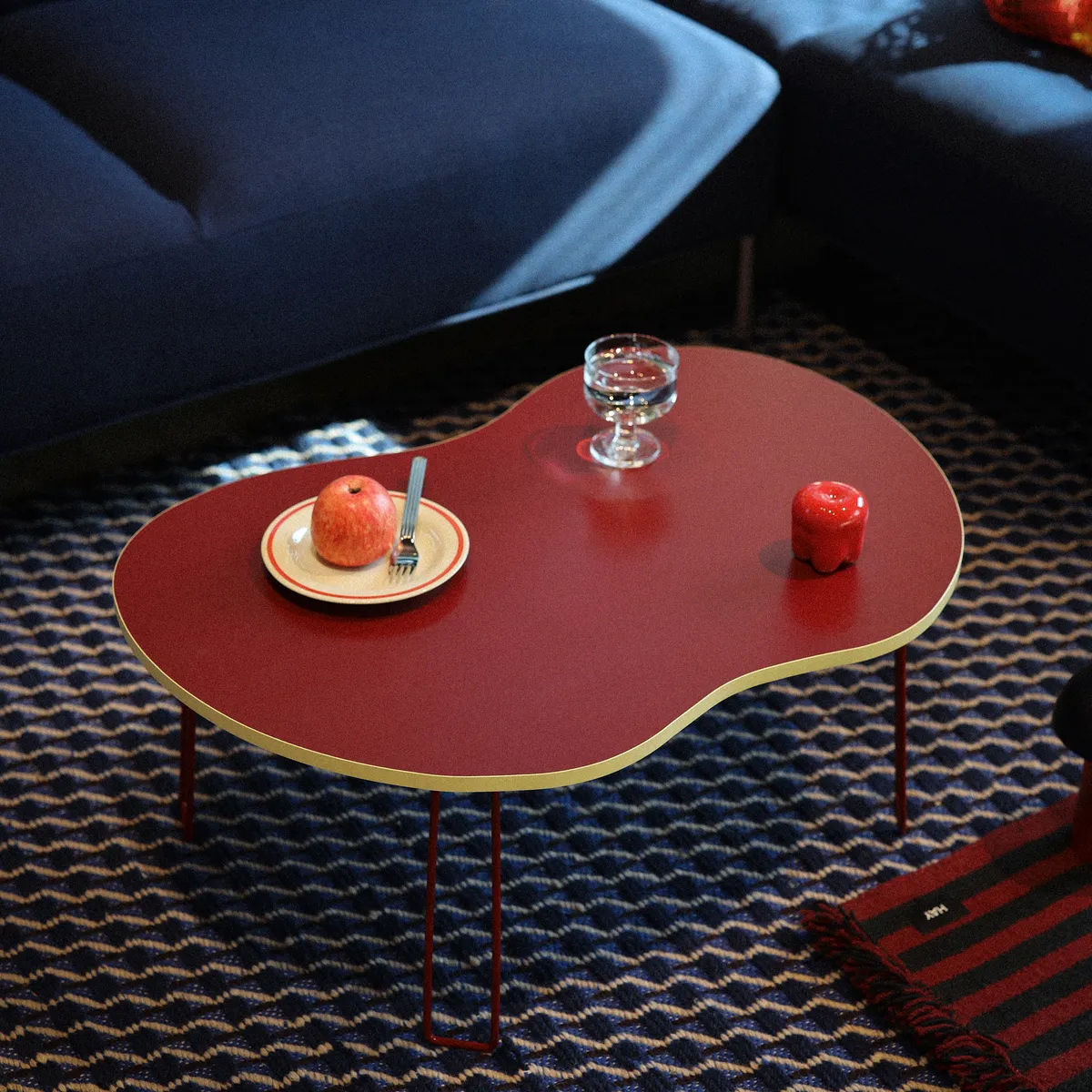 New Color 애플 오브제 접이식 테이블 - 버건디 2size - 감도 깊은 취향 셀렉트샵 29CM