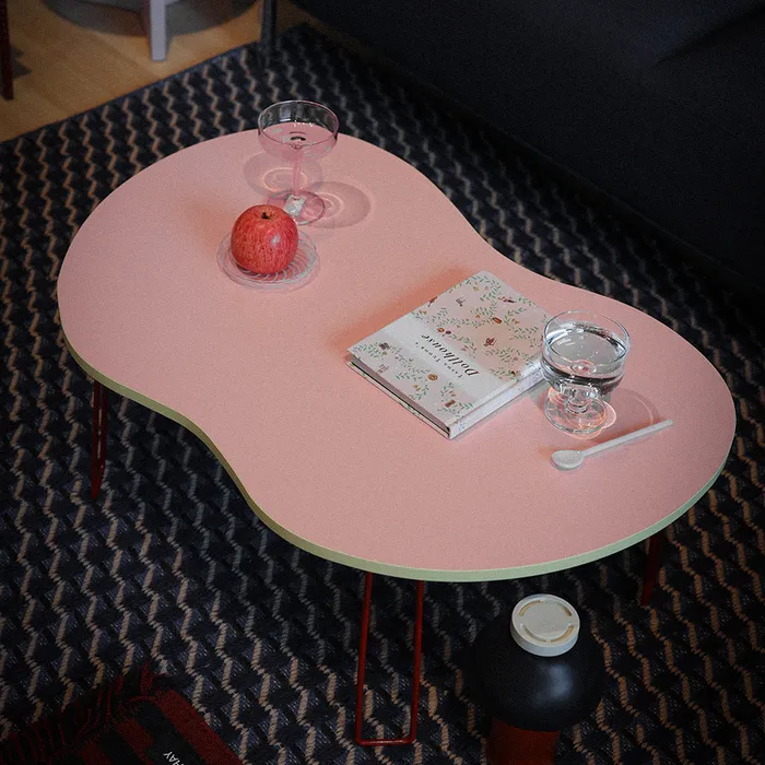 New Color 애플 오브제 접이식 테이블 - 스트로베리밀크 2size - 감도 깊은 취향 셀렉트샵 29CM