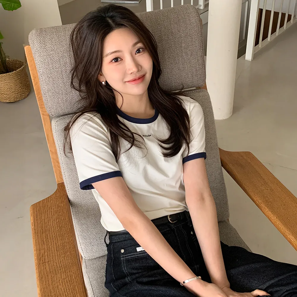 라인 배색 포인트 티셔츠_3COLORS - 감도 깊은 취향 셀렉트샵 29CM