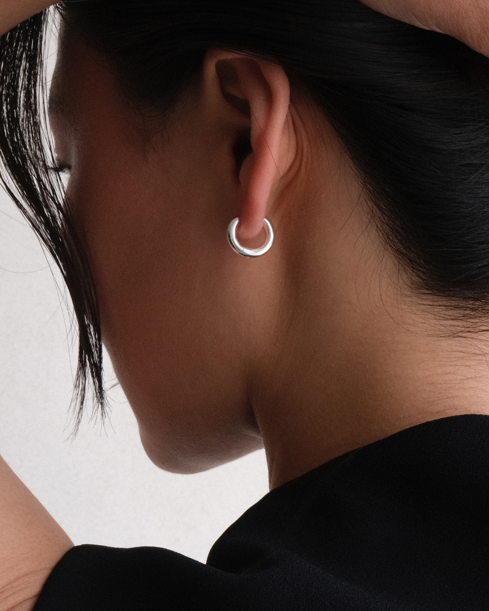 Easy Earring (silver925) - 감도 깊은 취향 셀렉트샵 29CM