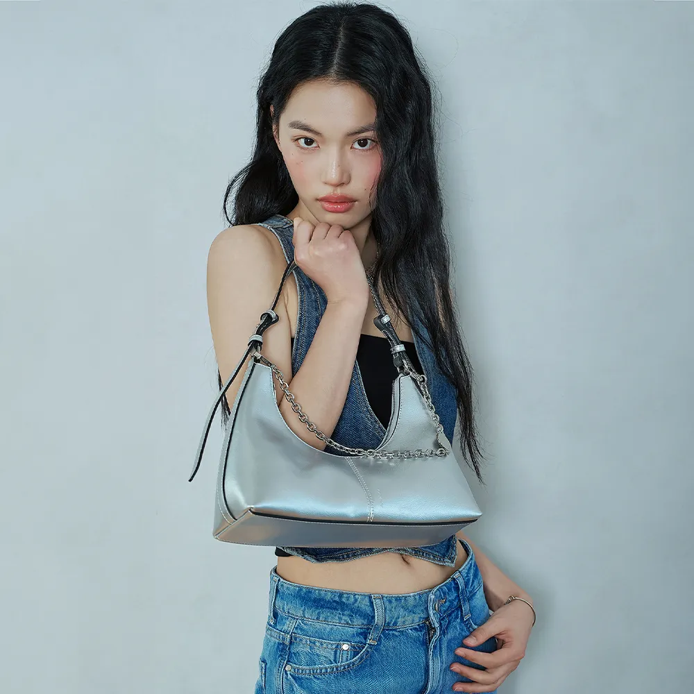 [25SS] 뉴 달리 숄더 OCSBSD01_SILVER - 감도 깊은 취향 셀렉트샵 29CM