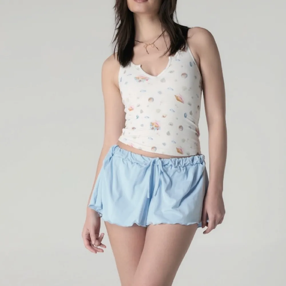 TWIRL FLARE SHORTS (BABY BLUE) - 감도 깊은 취향 셀렉트샵 29CM