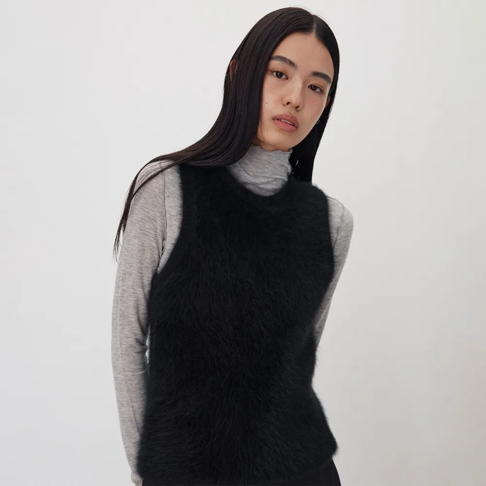 ANGORA KNIT VEST (BLACK) - 감도 깊은 취향 셀렉트샵 29CM