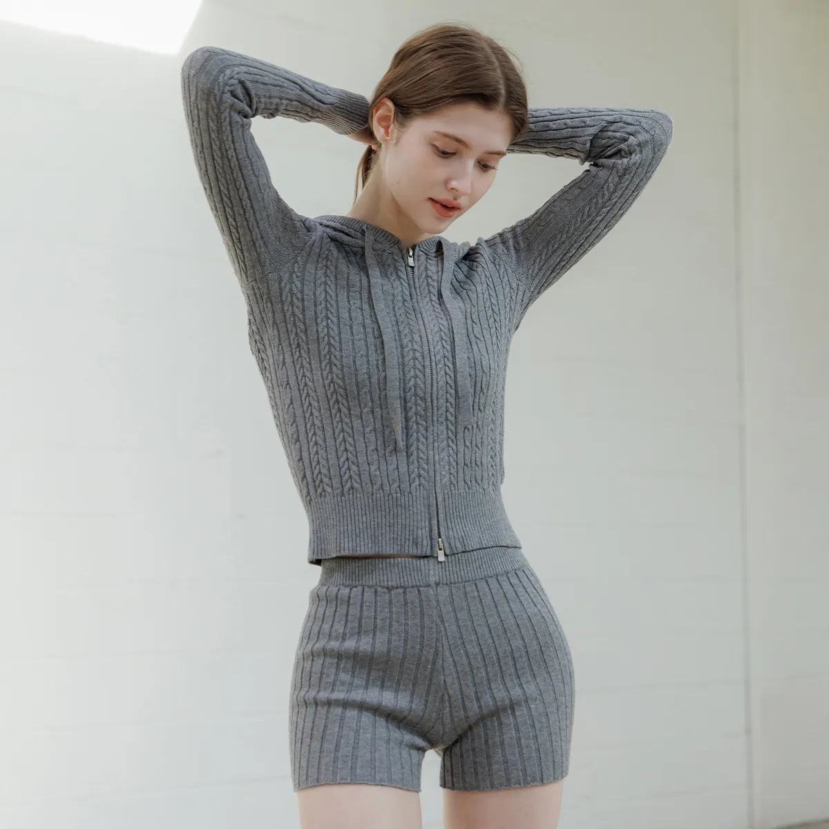 Monica 2 Way Knit Zip-Up - 감도 깊은 취향 셀렉트샵 29CM