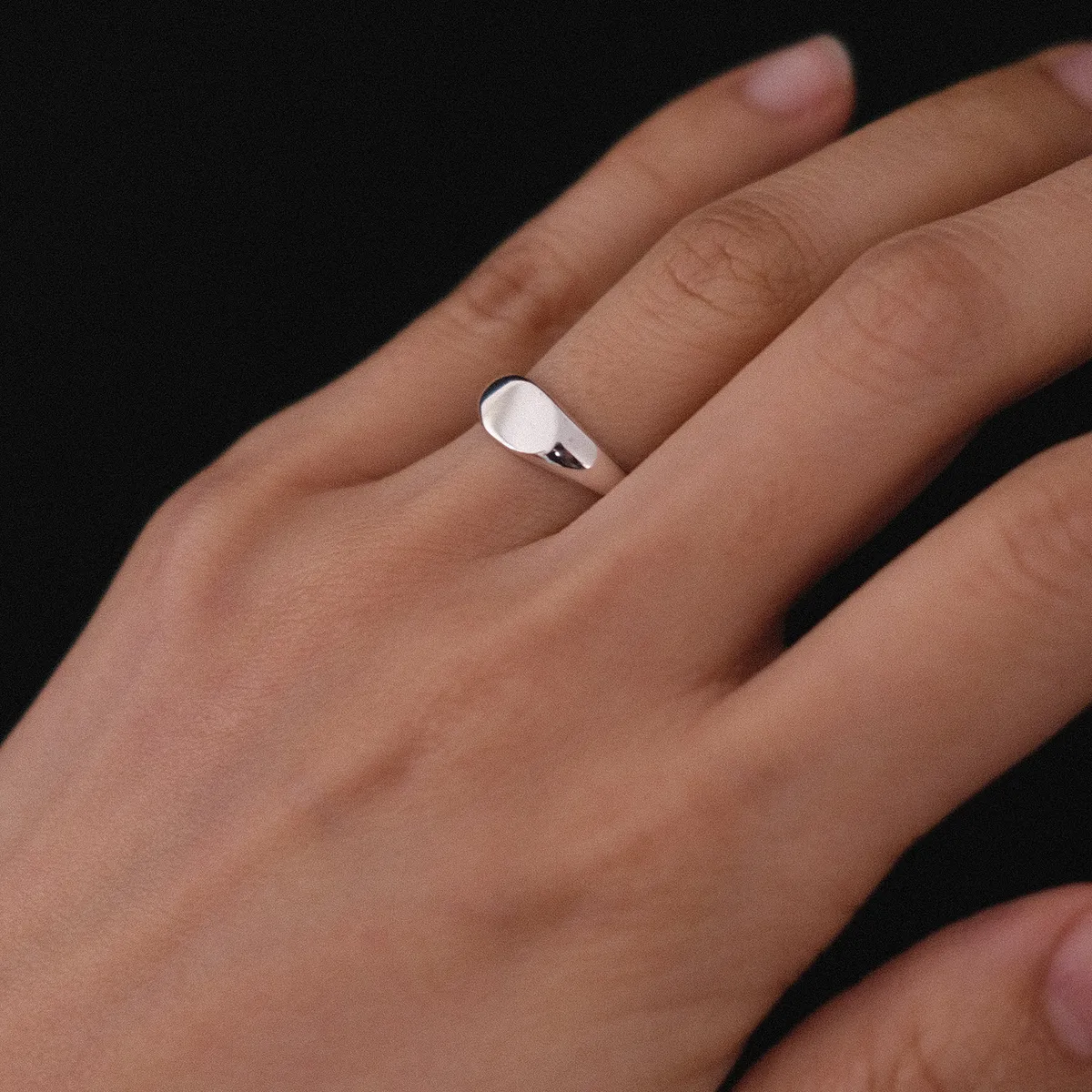 Little Signet Ring (silver925) - 감도 깊은 취향 셀렉트샵 29CM