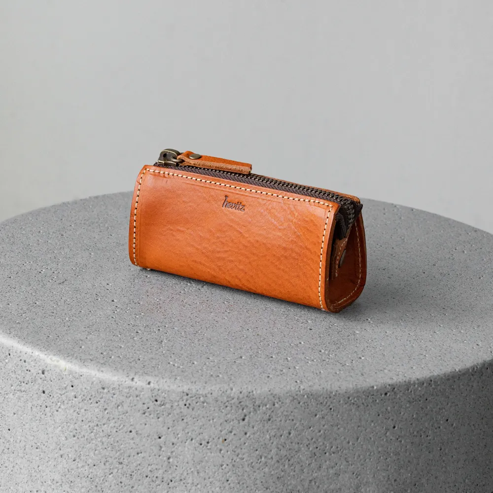 3843 Triangle Stamp Pouch - 감도 깊은 취향 셀렉트샵 29CM