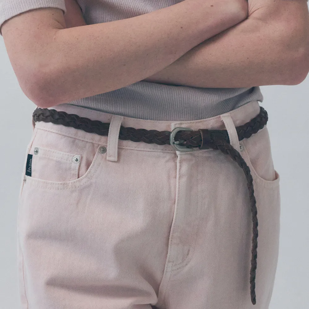 TWIST LEATHER BELT - 2color - 감도 깊은 취향 셀렉트샵 29CM