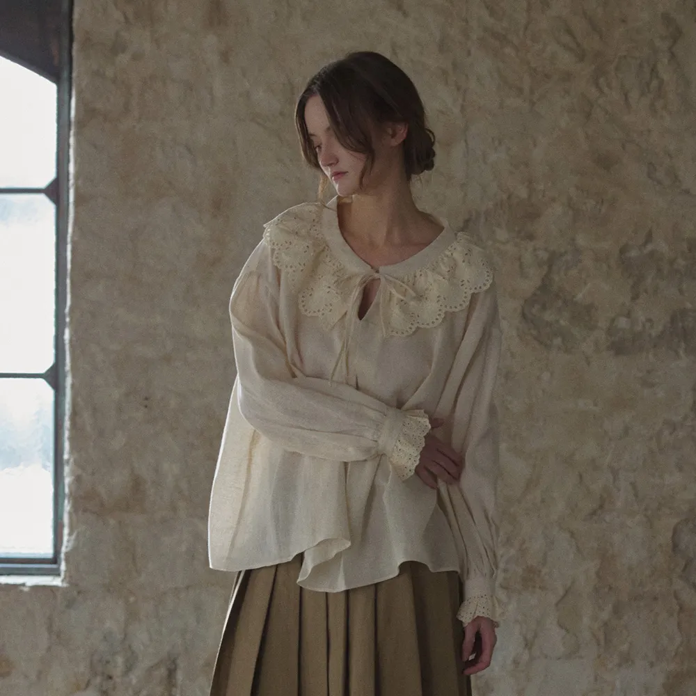 Lace embroidery linen blouse - 감도 깊은 취향 셀렉트샵 29CM