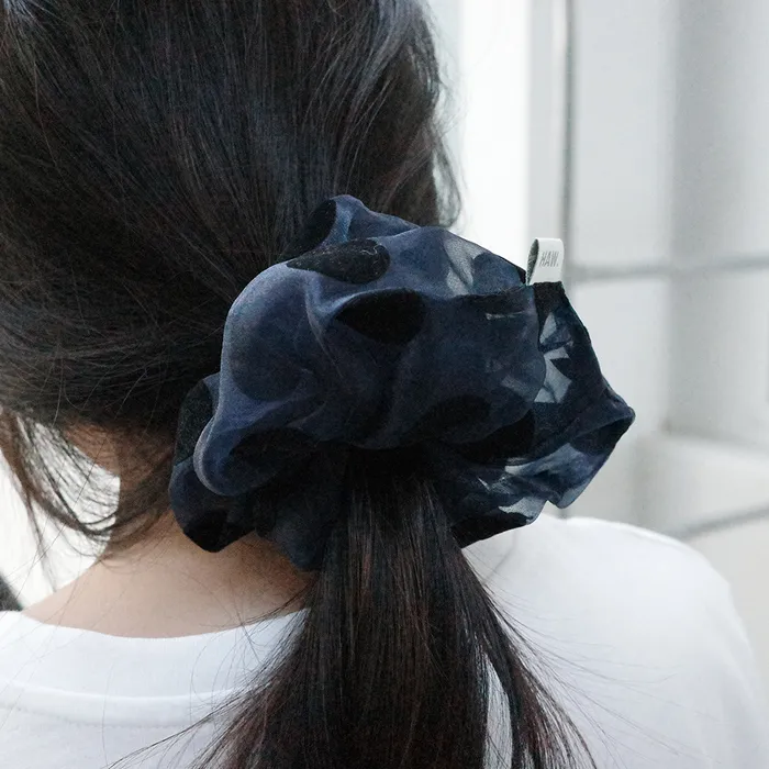 [선물포장] dot scrunchie (NA) - 감도 깊은 취향 셀렉트샵 29CM