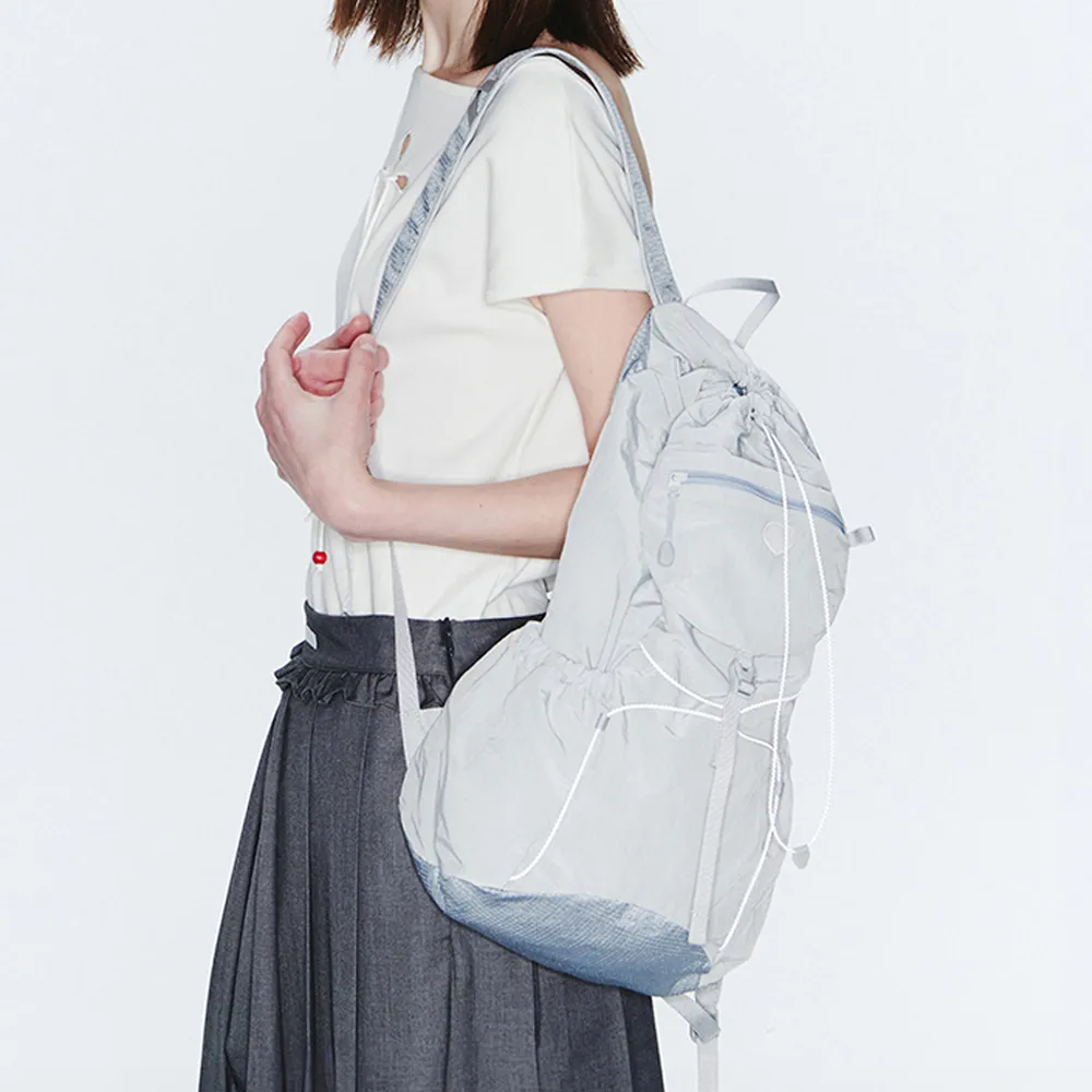 AIRY POCKET BACKPACK - GREY - 감도 깊은 취향 셀렉트샵 29CM
