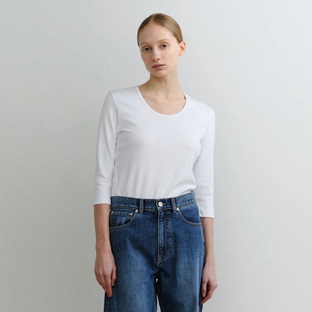 U NECK T-SHIRT (WHITE) - 감도 깊은 취향 셀렉트샵 29CM