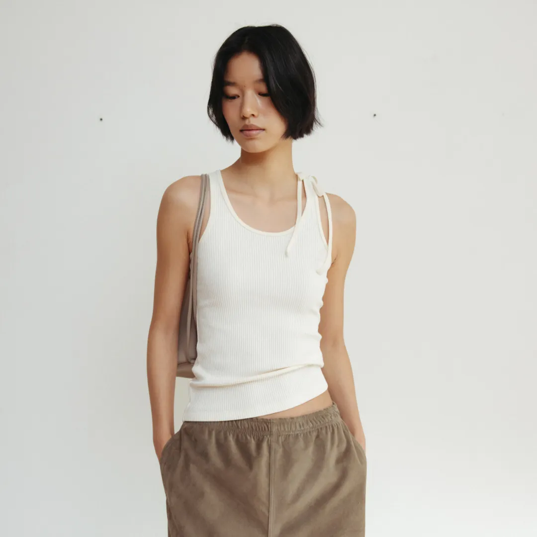 String sleeveless (ivory / black / white) - 감도 깊은 취향 셀렉트샵 29CM