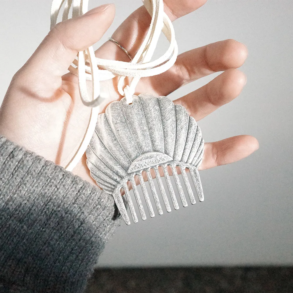 [선물포장] shell keyring (SG+WHITE STRING) - 감도 깊은 취향 셀렉트샵 29CM