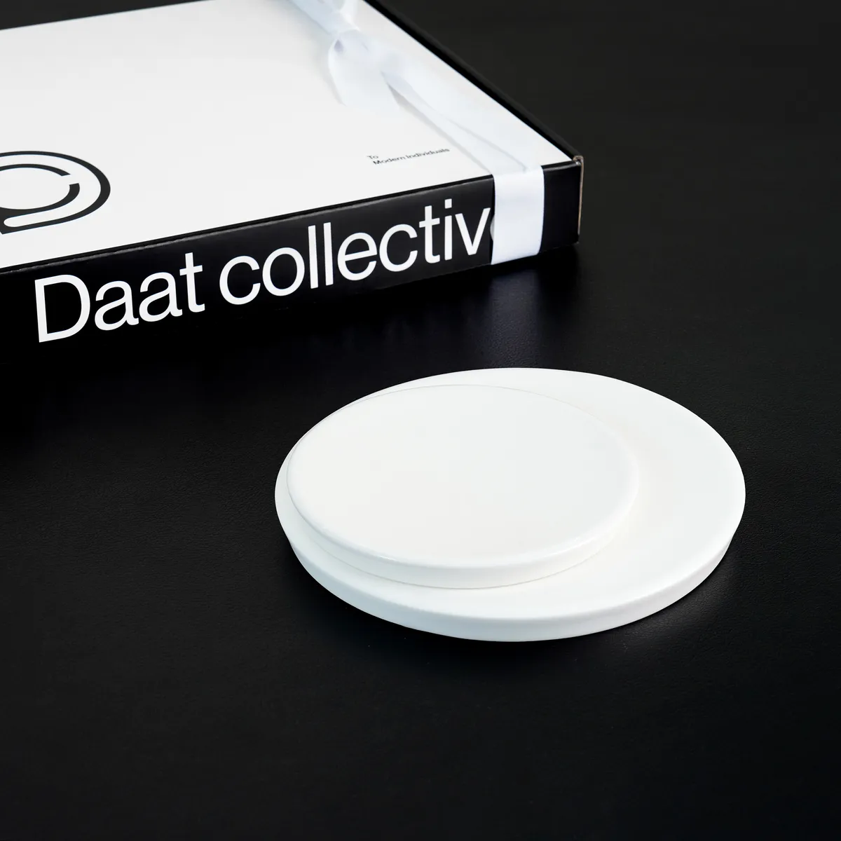 [선물포장] 모멘추얼 플레이트 2P 세트 솔리드 (13cm+18cm) - 감도 깊은 취향 셀렉트샵 29CM