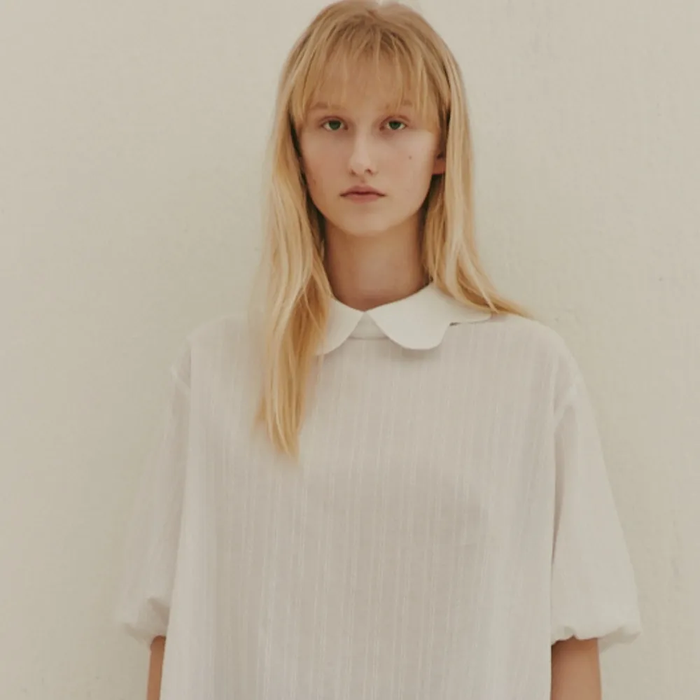 Flower Collar Puff Blouse - White - 감도 깊은 취향 셀렉트샵 29CM