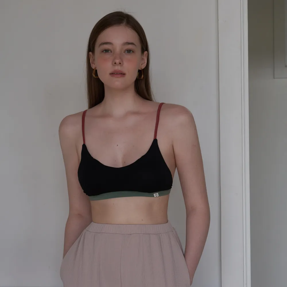 Mare Sling Bra Top - Black[Coloring] - 감도 깊은 취향 셀렉트샵 29CM