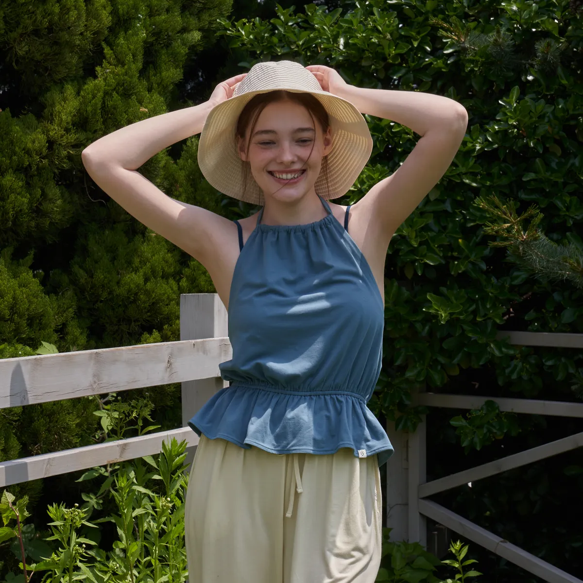 Laura Halter Top - Cendre Blue - 감도 깊은 취향 셀렉트샵 29CM