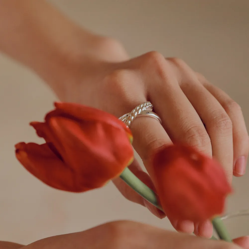 X Knot Chain Ring - 감도 깊은 취향 셀렉트샵 29CM