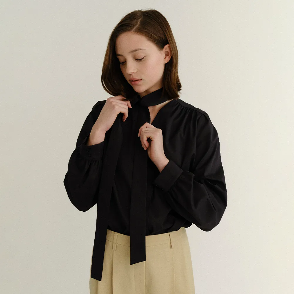Saint shirring blouse (navy) - 감도 깊은 취향 셀렉트샵 29CM