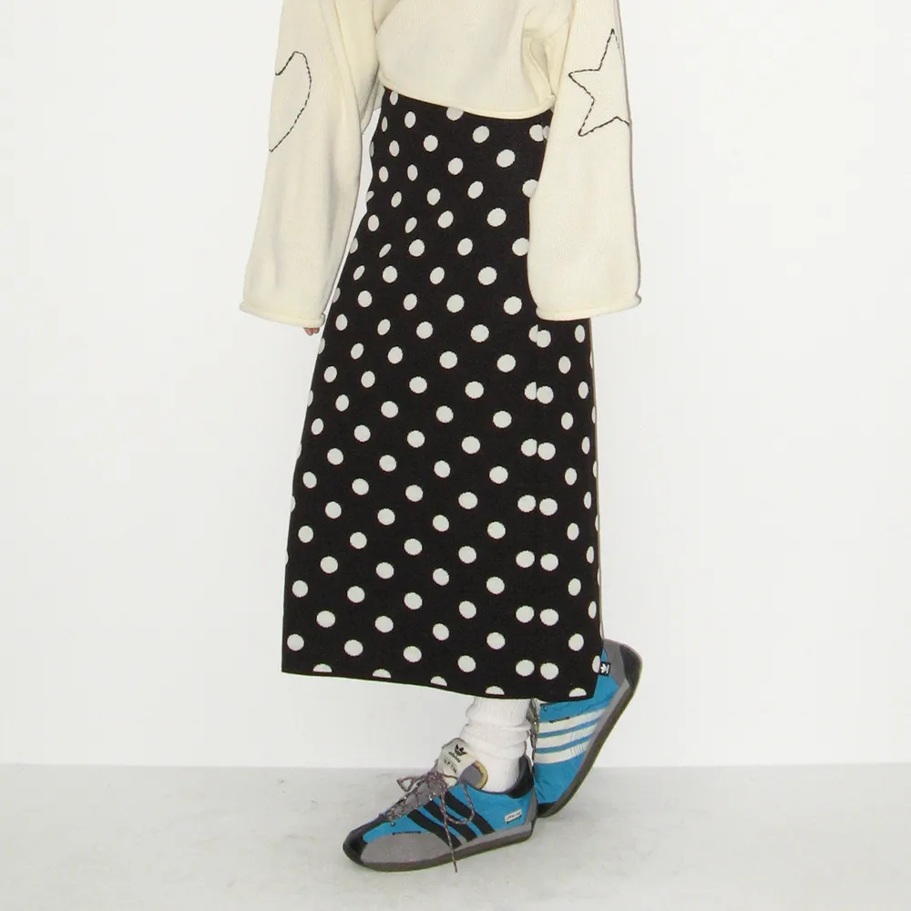 DOT PATTERN BANDING KNIT LONG SKIRT BLACK WHITE DOT - 감도 깊은 취향 셀렉트샵 29CM