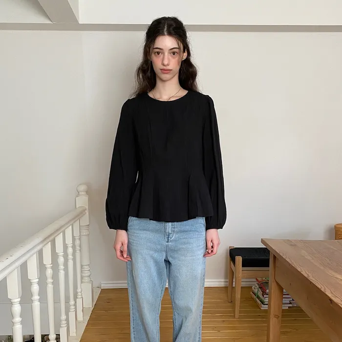 Wonder Blouse / Black - 감도 깊은 취향 셀렉트샵 29CM