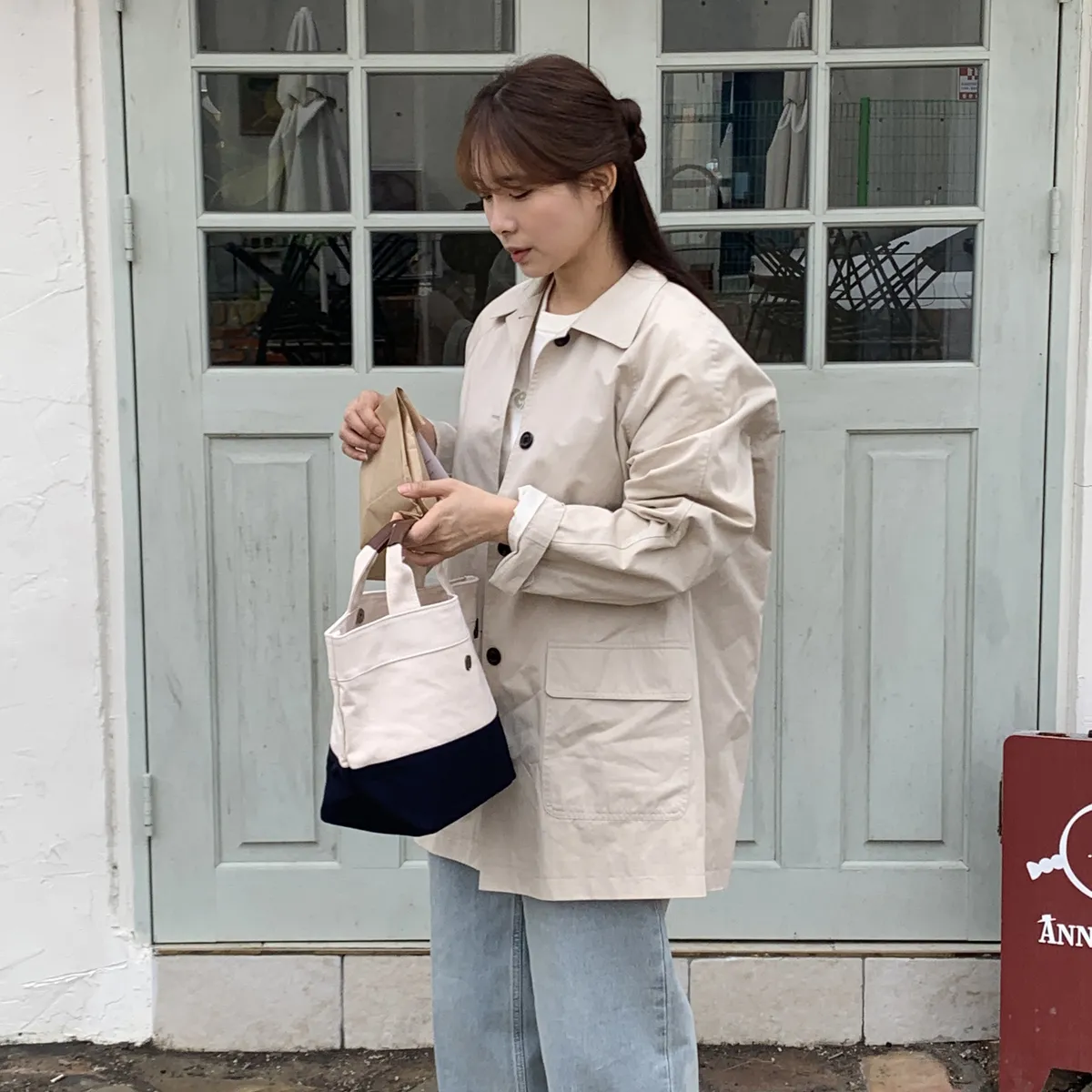 [윤쏘pick] Logo Point Tote Bag_navy - 감도 깊은 취향 셀렉트샵 29CM