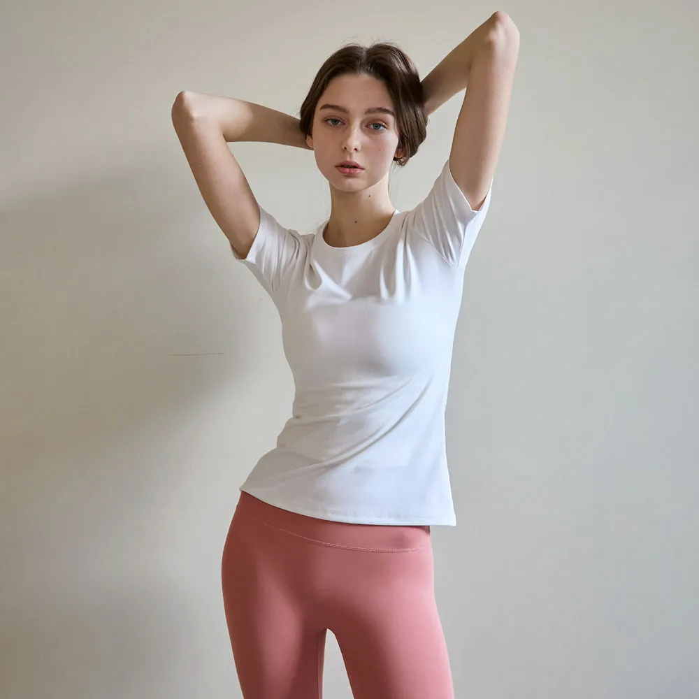 여성 요가복 DEVI-T0045-화이트 필라테스 익스틴 서포트 티 - 감도 깊은 취향 셀렉트샵 29CM