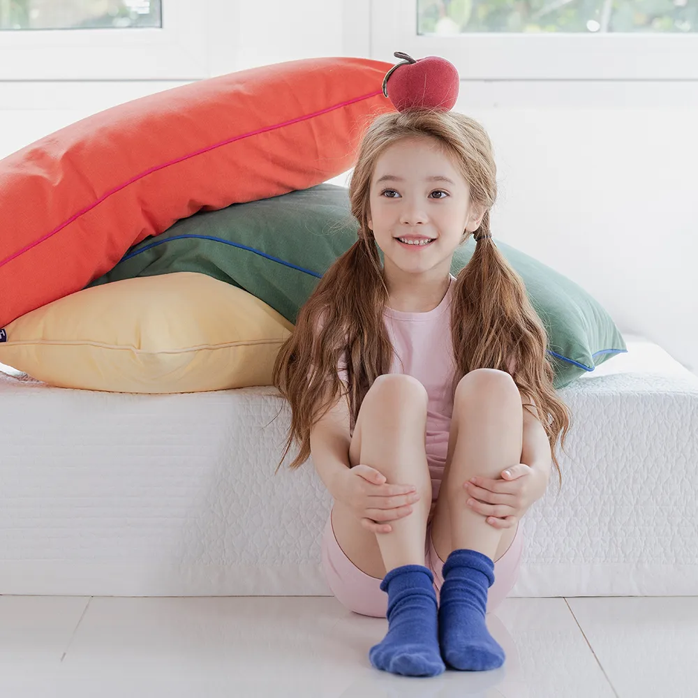 침대 범퍼 쿠션 크레용 롱 베개 3colors - 감도 깊은 취향 셀렉트샵 29CM