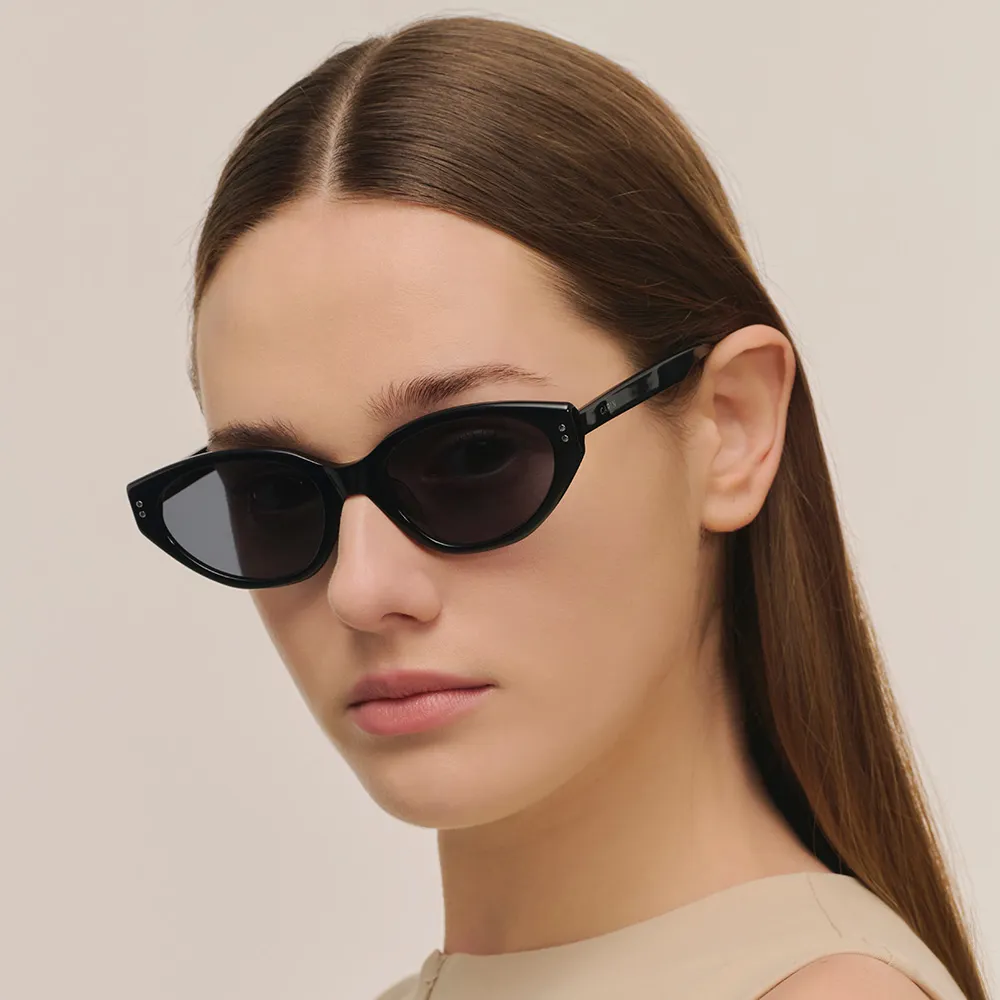 레이R C1 - 감도 깊은 취향 셀렉트샵 29CM