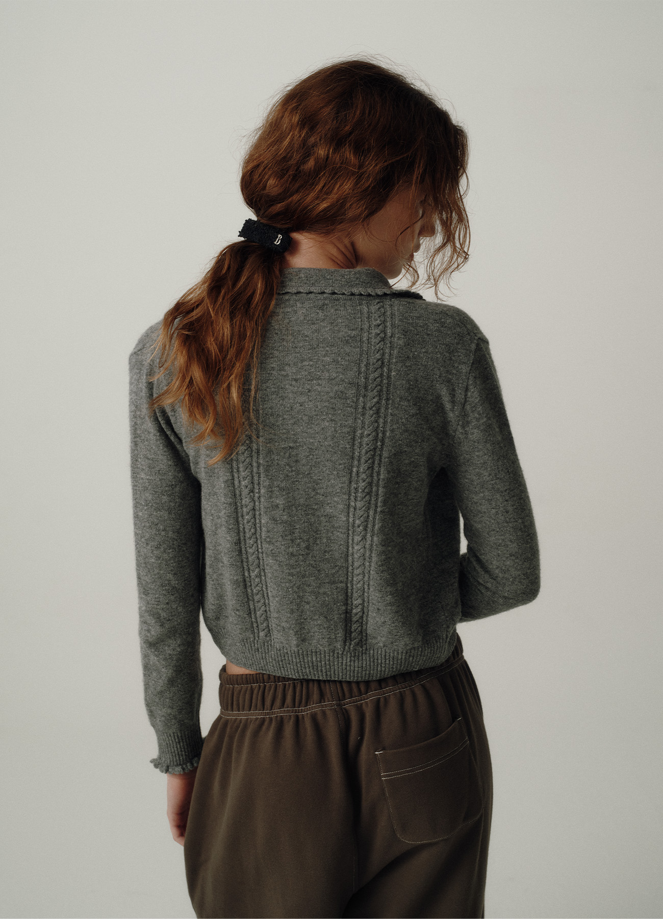 Cady Heron Scallop Knit Cardigan_Charcoal - 감도 깊은 취향 셀렉트샵 29CM