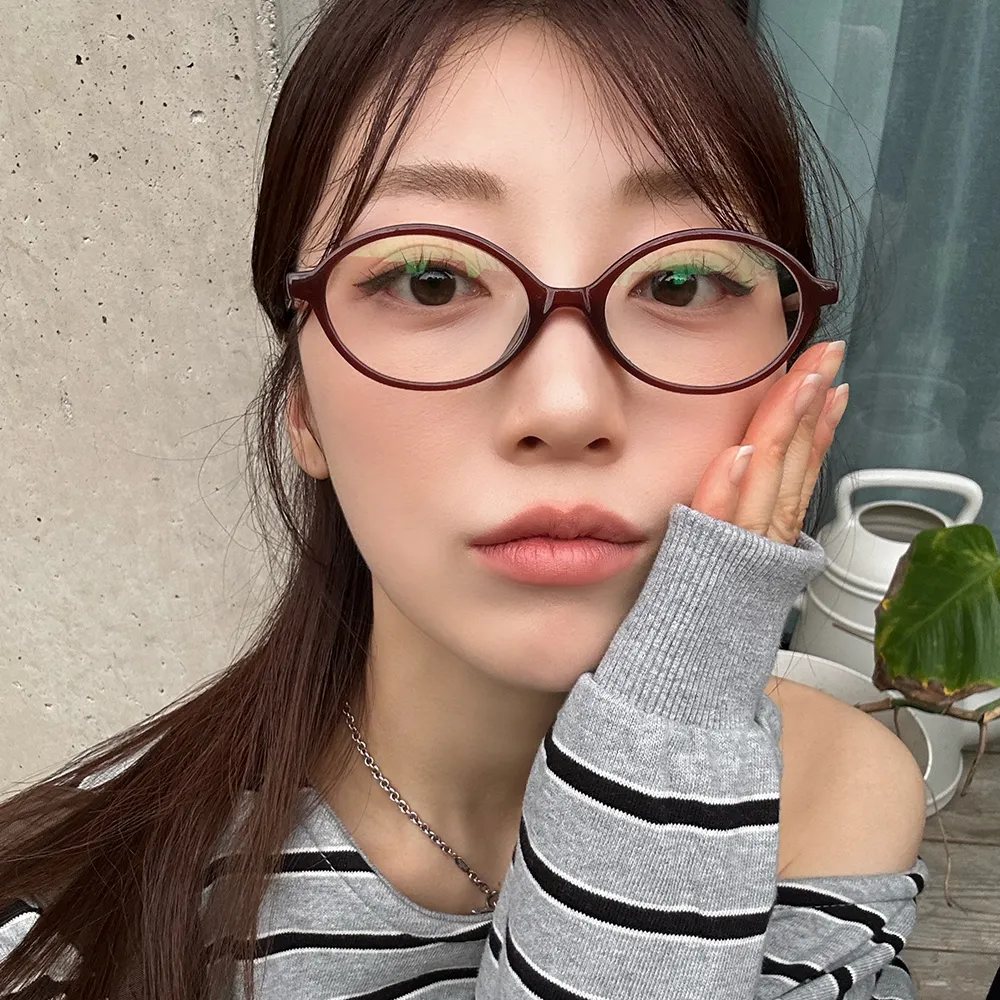 GIGA GLASS BROWN 청광 VER - 감도 깊은 취향 셀렉트샵 29CM