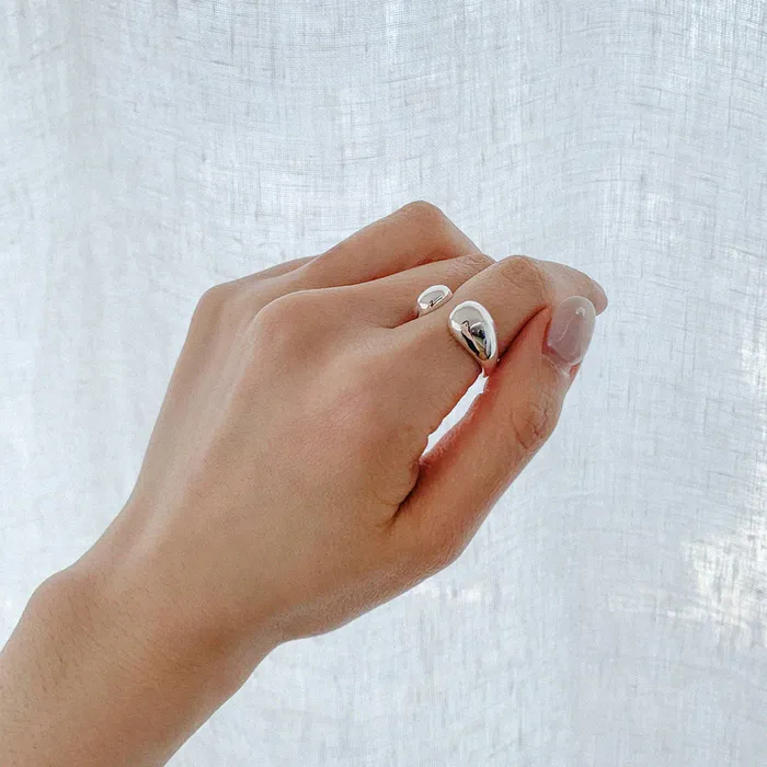 [SILVER 925] BOLD OPEN RING (FREE SIZE) [실버 925] 볼드 오픈 링 (프리사이즈) AR125001 - 감도 깊은 취향 셀렉트샵 29CM