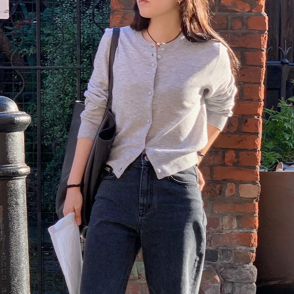 a beans cardigan (light grey) - 감도 깊은 취향 셀렉트샵 29CM