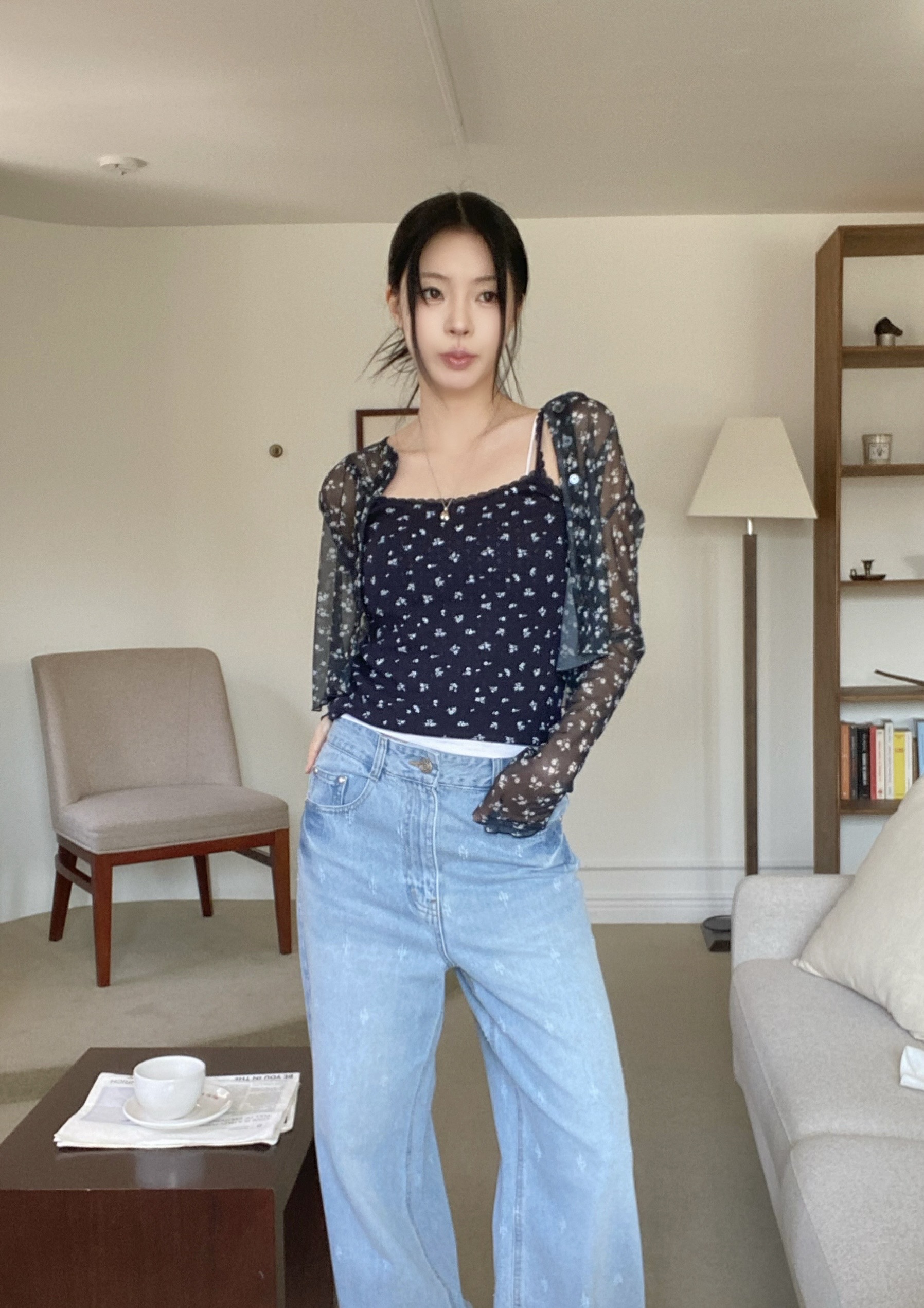 [지현서 PICK] 펀칭 브러쉬 와이드 데님 팬츠 7215255403 - 감도 깊은 취향 셀렉트샵 29CM