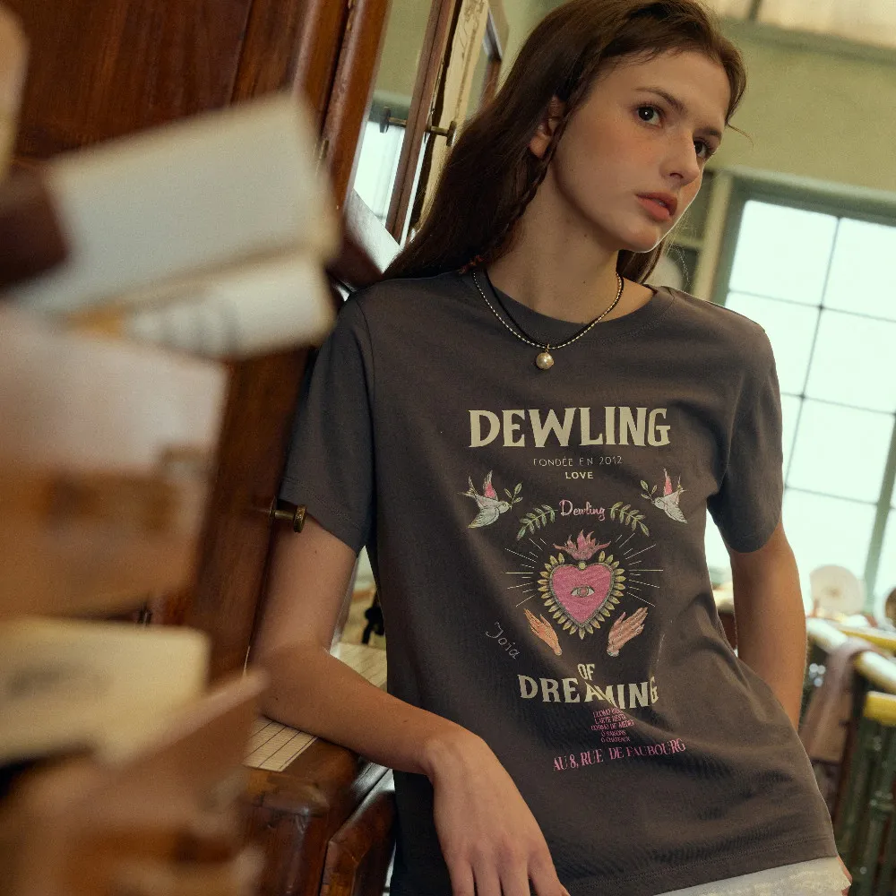 DEWLing 빈티지 콜라주 프린팅 반팔 티셔츠 DG_D252MSM104 - 감도 깊은 취향 셀렉트샵 29CM