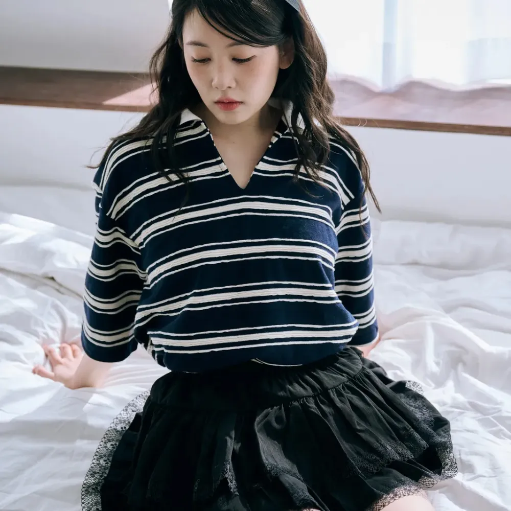 이센셜 스트라이프 반팔 티셔츠 (네이비 )/ BYSEOWOO Essential Stripe Short Sleeve T-Shirt - 감도 깊은 취향 셀렉트샵 29CM