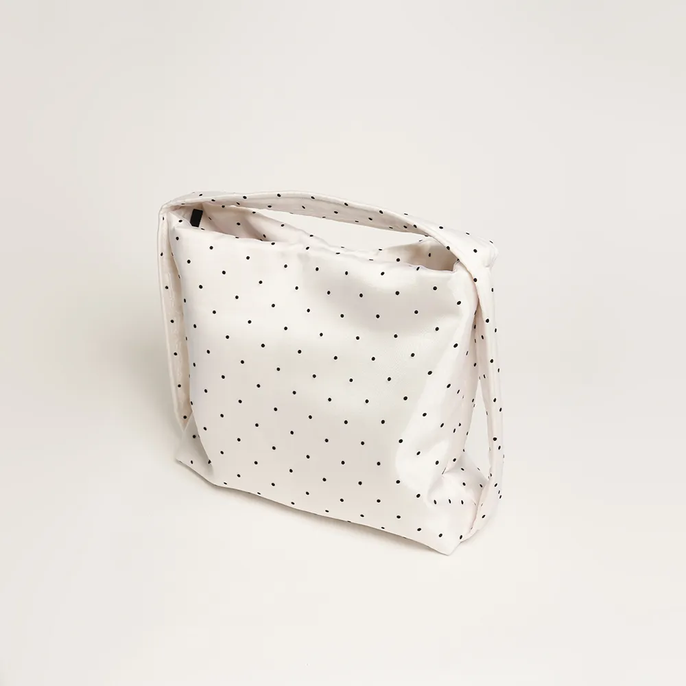 Dot bag_ white - 감도 깊은 취향 셀렉트샵 29CM