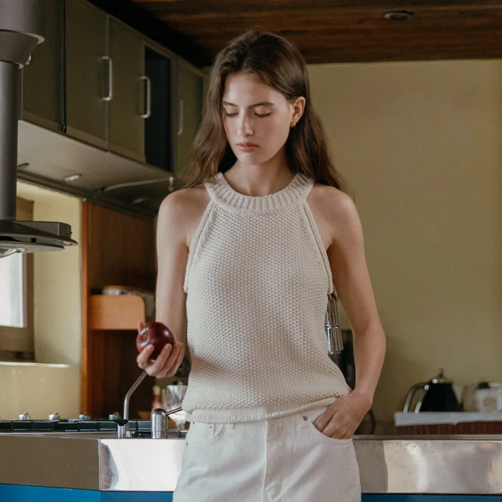 니트 홀터넥 슬리브리스_4colors - 감도 깊은 취향 셀렉트샵 29CM