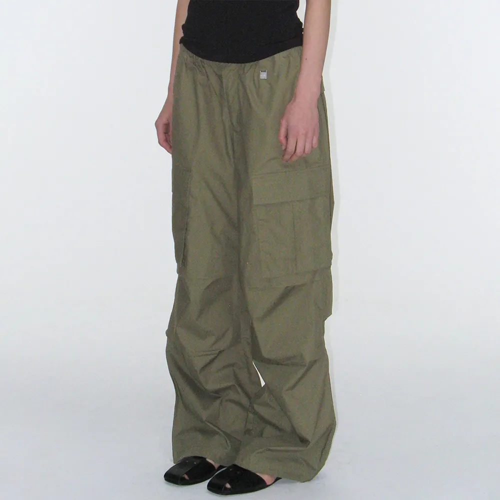 Parachute Cargo String Pants - Khaki - 감도 깊은 취향 셀렉트샵 29CM