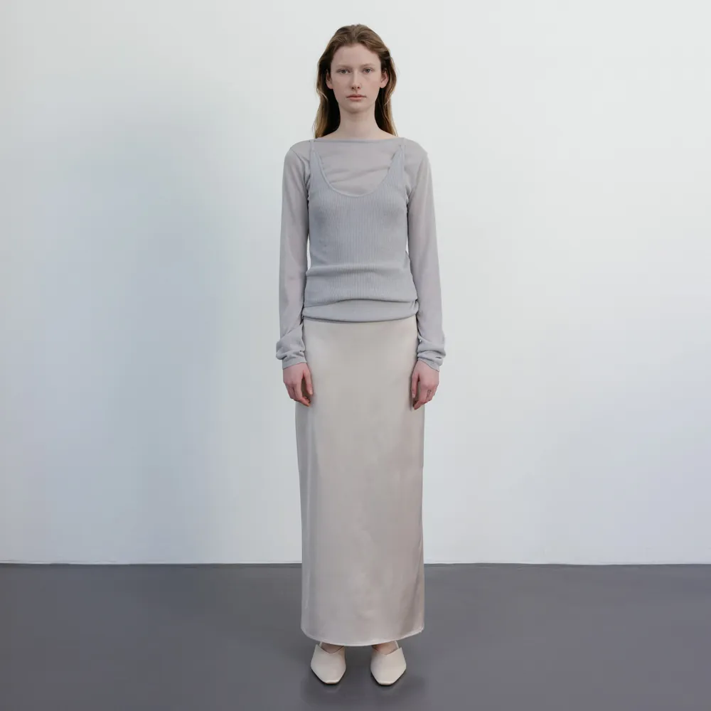 SATIN STITCH-POINT LONG SKIRT - ROSE BEIGE - 감도 깊은 취향 셀렉트샵 29CM