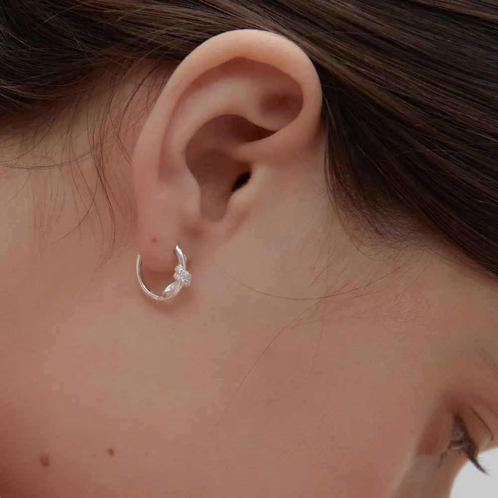 [SILVER925]Twist cubic ring earring - 감도 깊은 취향 셀렉트샵 29CM
