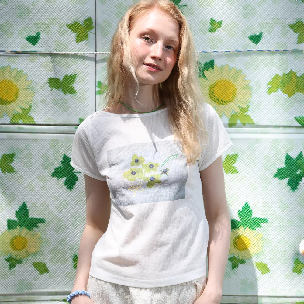 Grape Flower T-shirt - White - 감도 깊은 취향 셀렉트샵 29CM