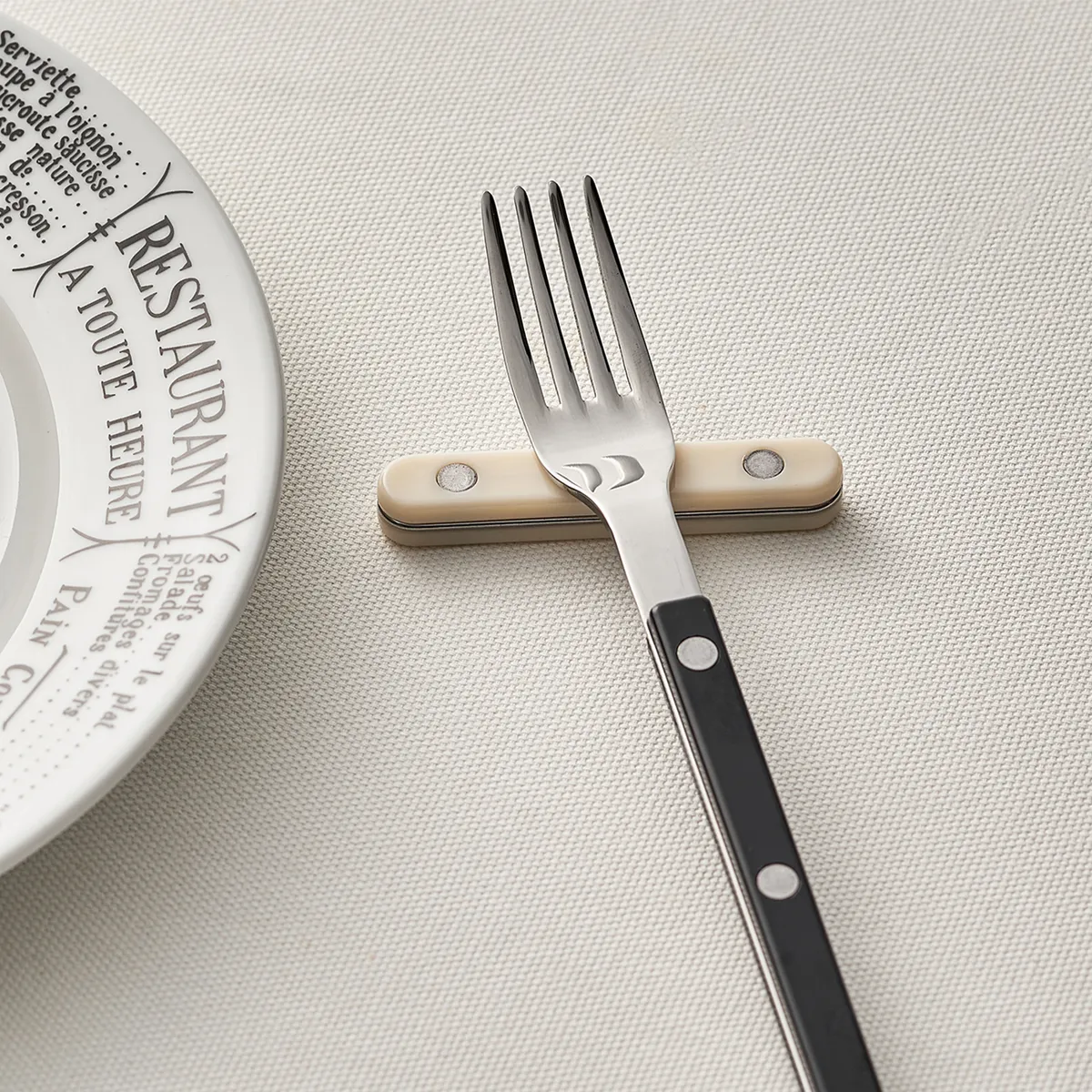 사브르 비스트로 커트러리 샤이니 수저받침 2P - 감도 깊은 취향 셀렉트샵 29CM