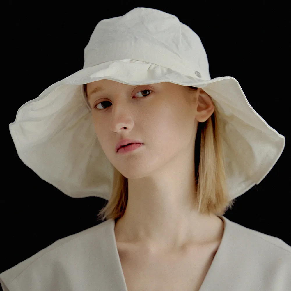 Sandy wide bucket hat_3color - 감도 깊은 취향 셀렉트샵 29CM