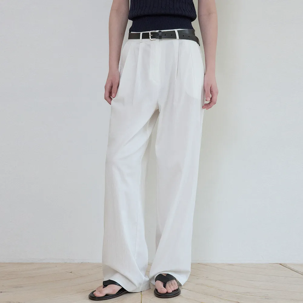 W/Muse Two Tuck Semi-Wide Pants_WHITE(W25-PT04) - 감도 깊은 취향 셀렉트샵 29CM