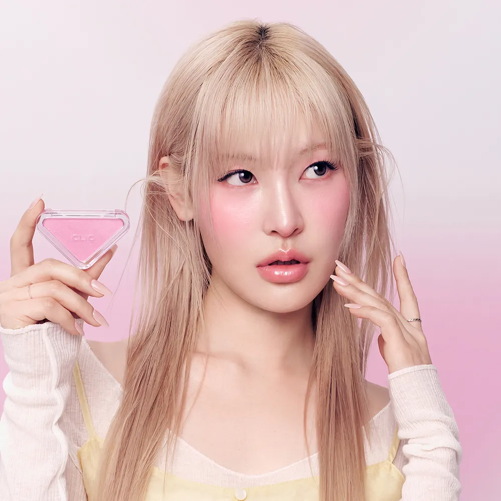 [NEW] 클리오 에센셜 블러쉬 탭 (8 Colors) - 감도 깊은 취향 셀렉트샵 29CM