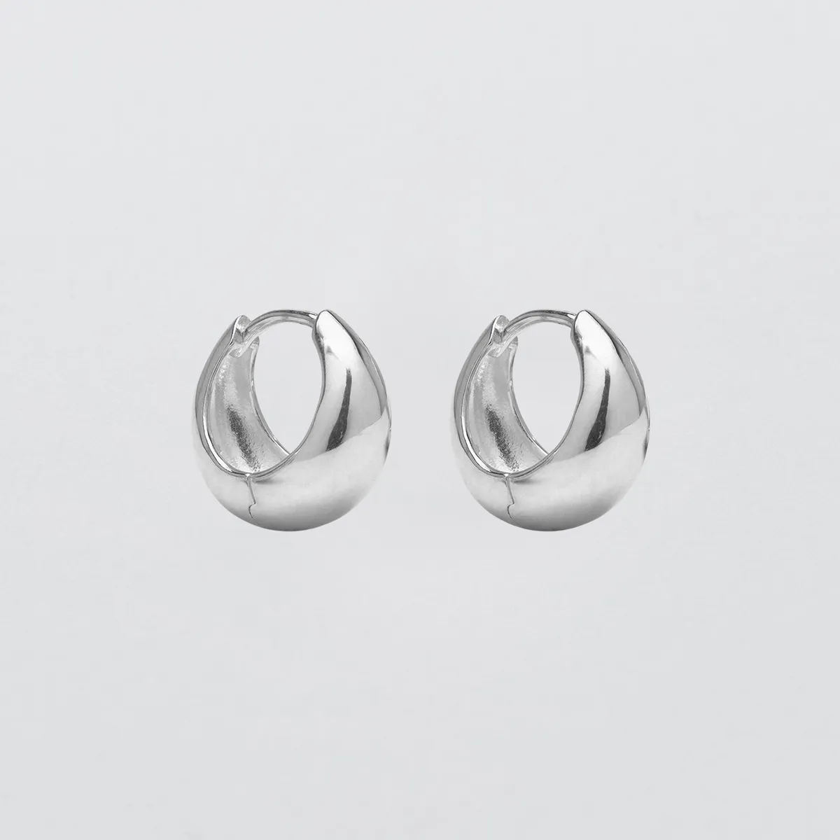 Glow Earring Medium (silver925)(2coor) - 감도 깊은 취향 셀렉트샵 29CM
