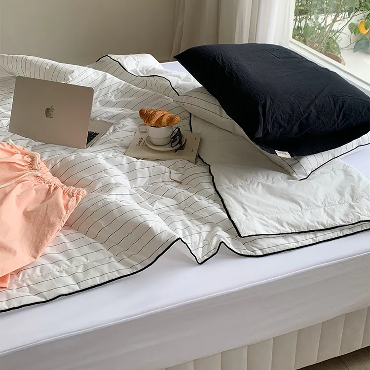 [듀라론 정품] 니스 냉감 여름 이불 3colors(SS/Q/K/LK) - 감도 깊은 취향 셀렉트샵 29CM