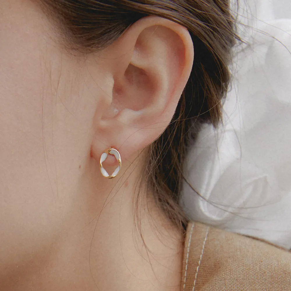 VINTAGE PETIT OVAL EARRING - 감도 깊은 취향 셀렉트샵 29CM