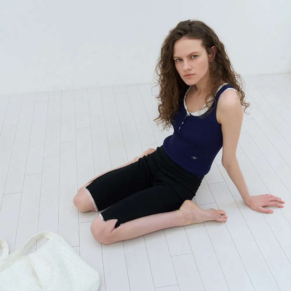 Ro button knit sleeveless (blue) - 감도 깊은 취향 셀렉트샵 29CM